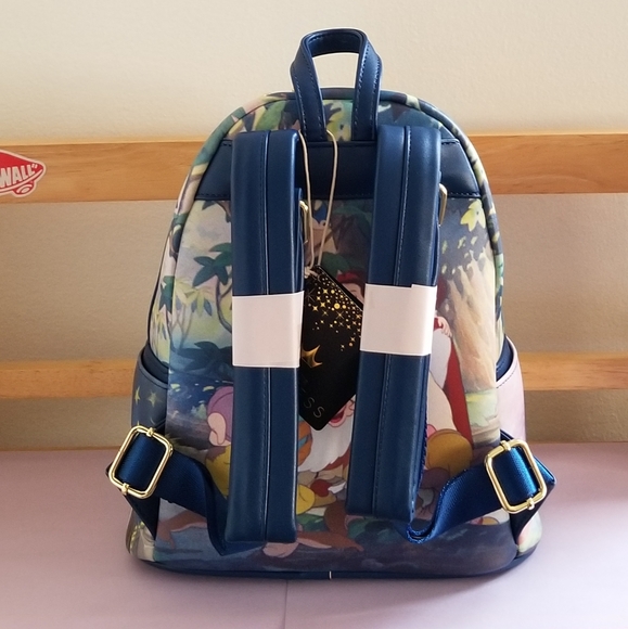 Loungefly | Bags | Loungefly Disney Parks Classic Disney Snow White ...